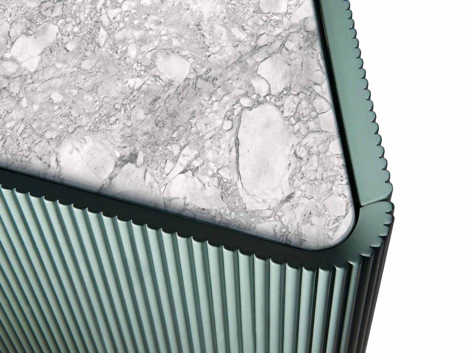 Materials | Hessentia